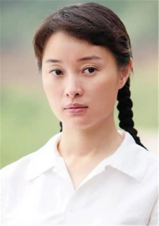 Wu Yue won the after-view award - iMedia