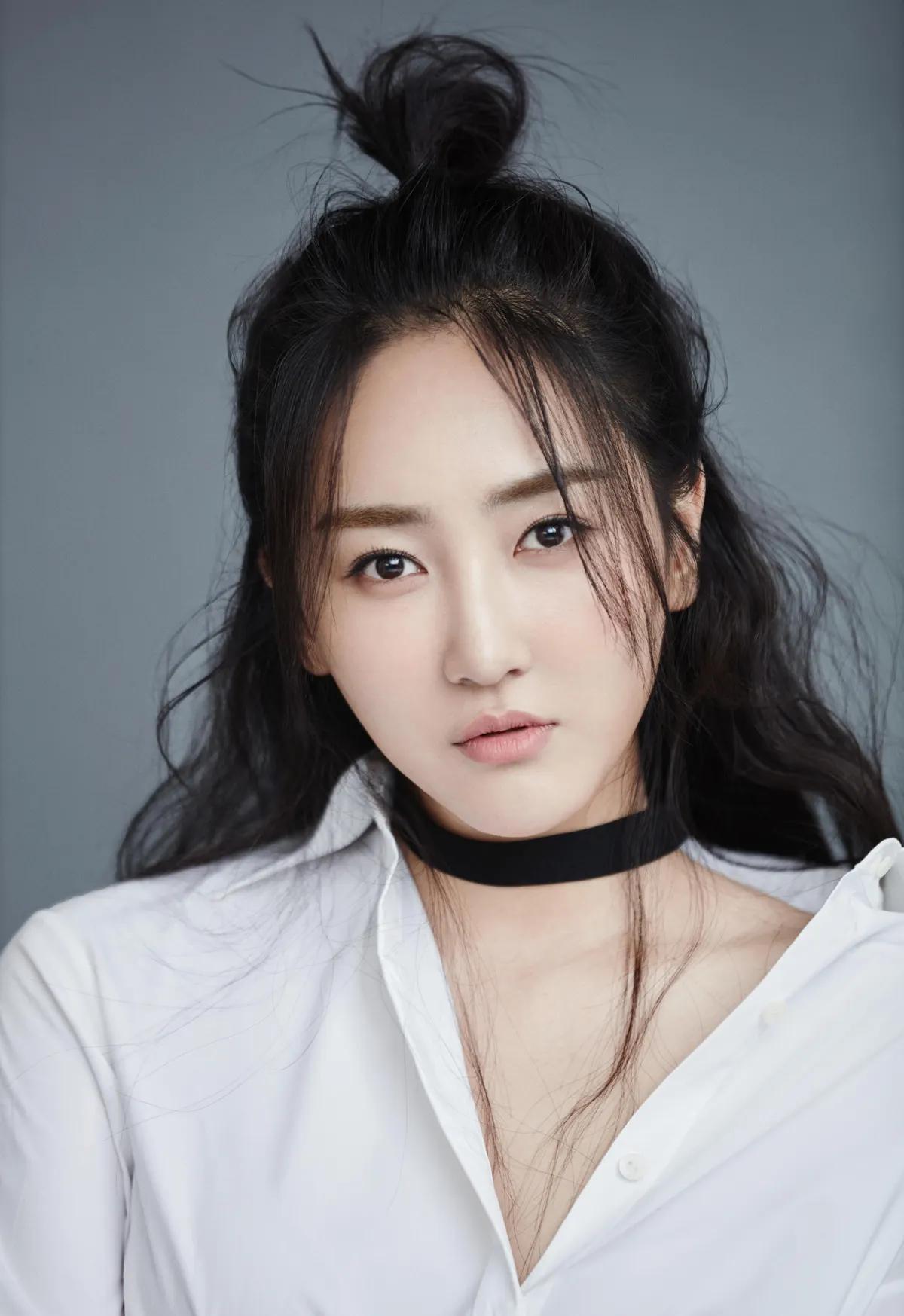 Mingyang Entertainment—Beauty Star-Gao Shuyao - iNEWS