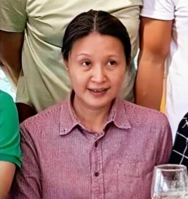 Fang Shu: First married Chen Guoxing, second married Tu Honggang who ...