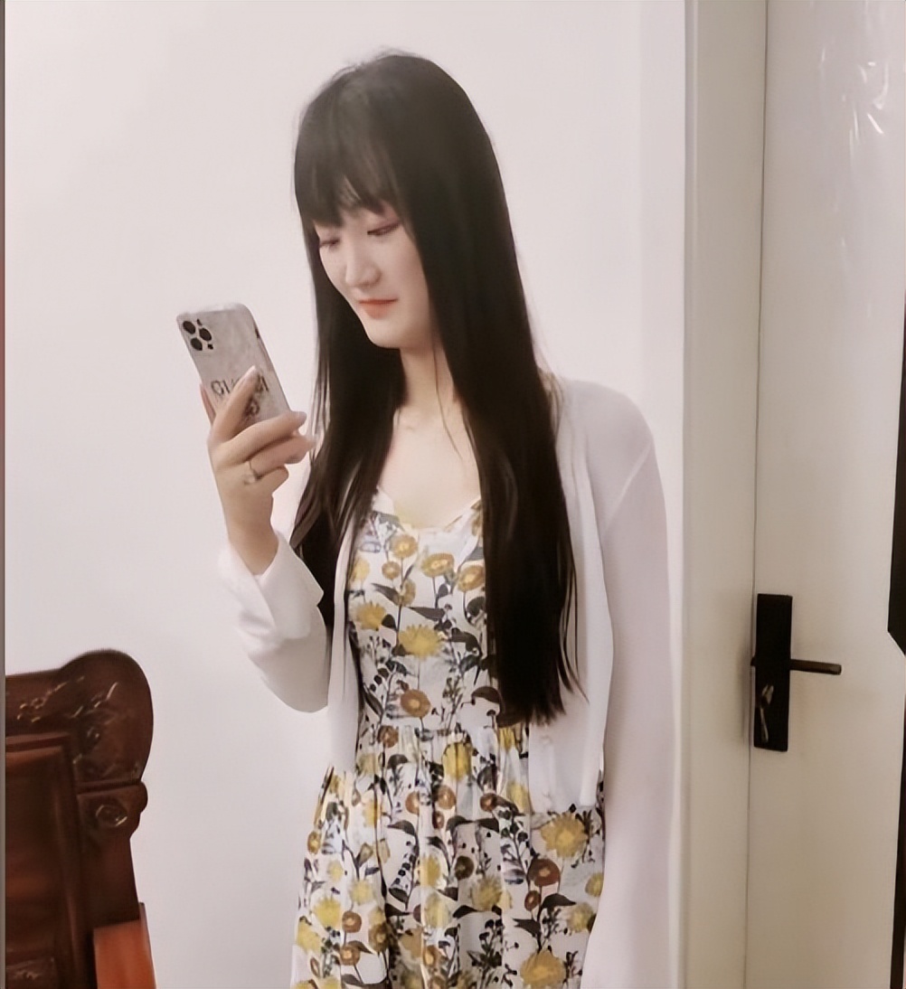 Chen Yanan emptied his short video account and was photographed ...