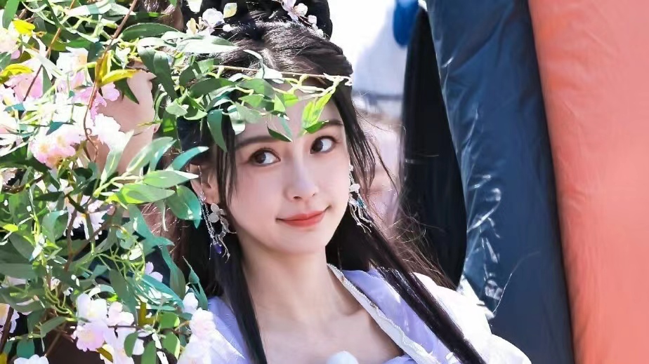 The Myth of Running Man Couples: Zhou Shen Bailu Yang Ying COS Jade ...