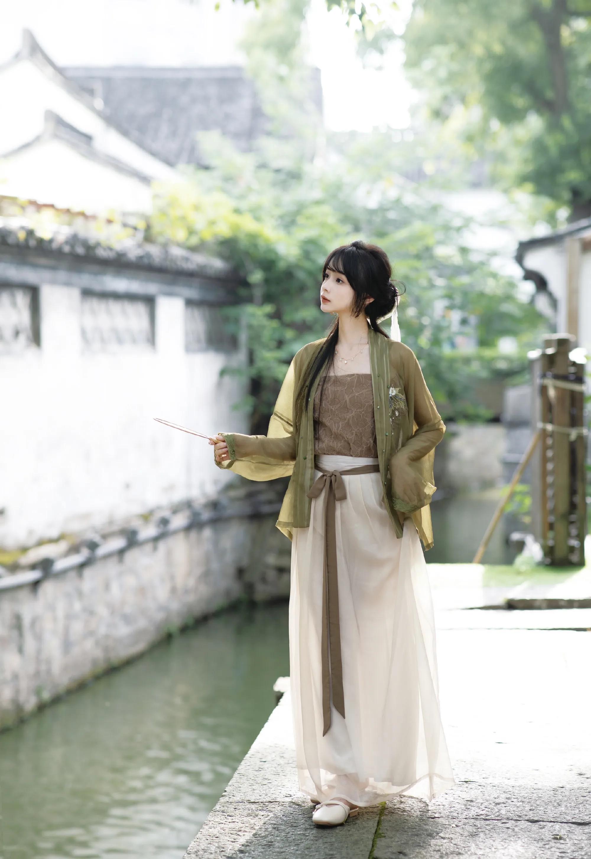 Your Majesty, do you still remember Xia Yuhe by Daming Lake? - iNEWS