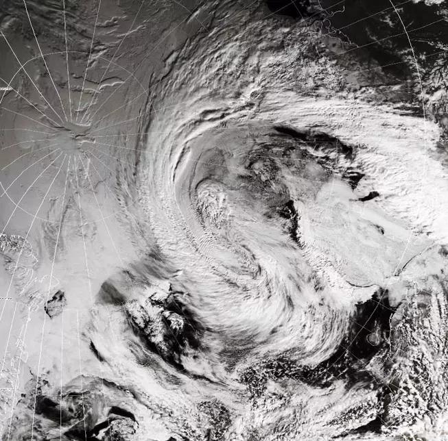 What is an extratropical cyclone? - iNEWS