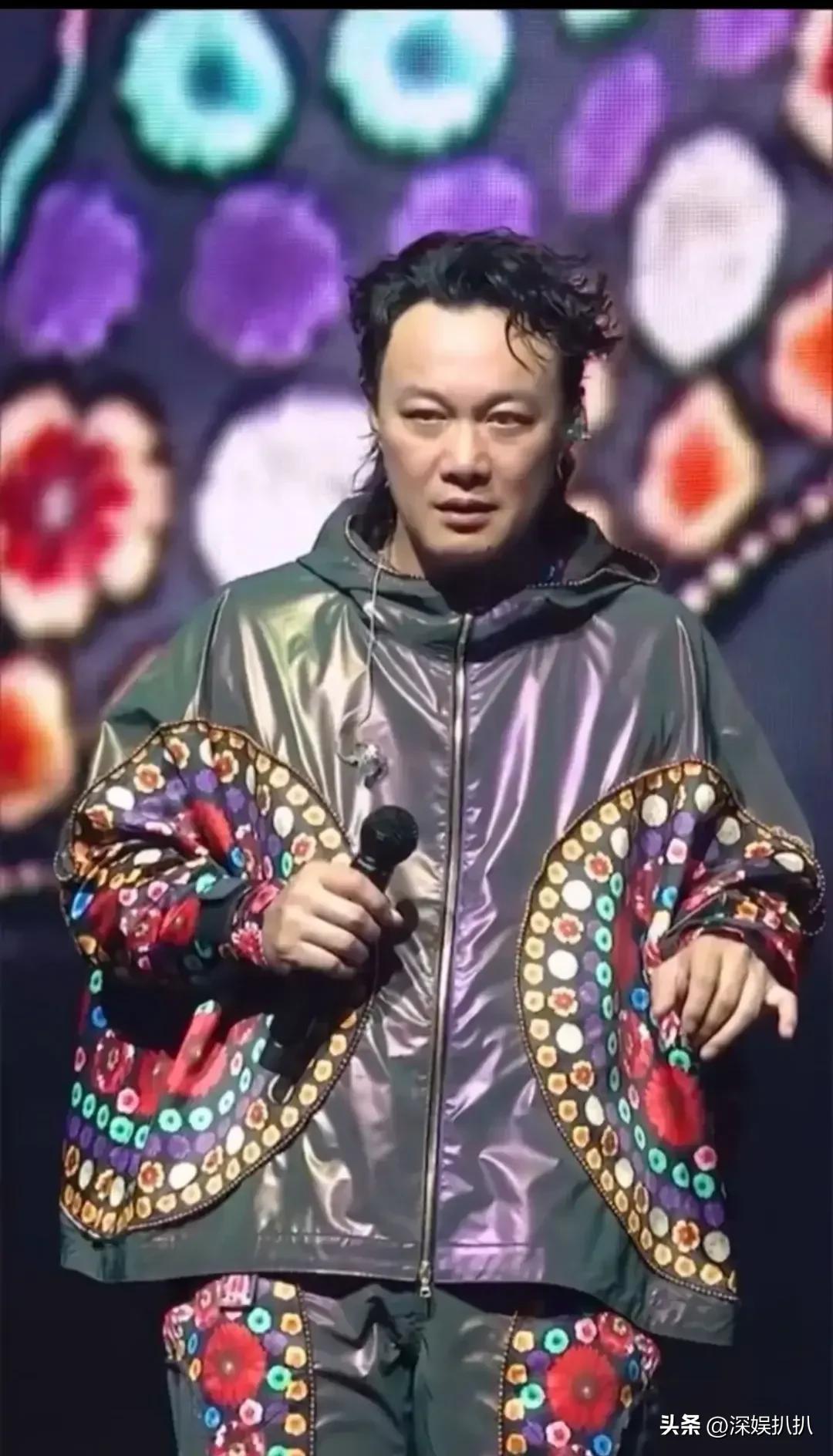 Eason Chan's concert was asked to add another show, and I was sad to ...