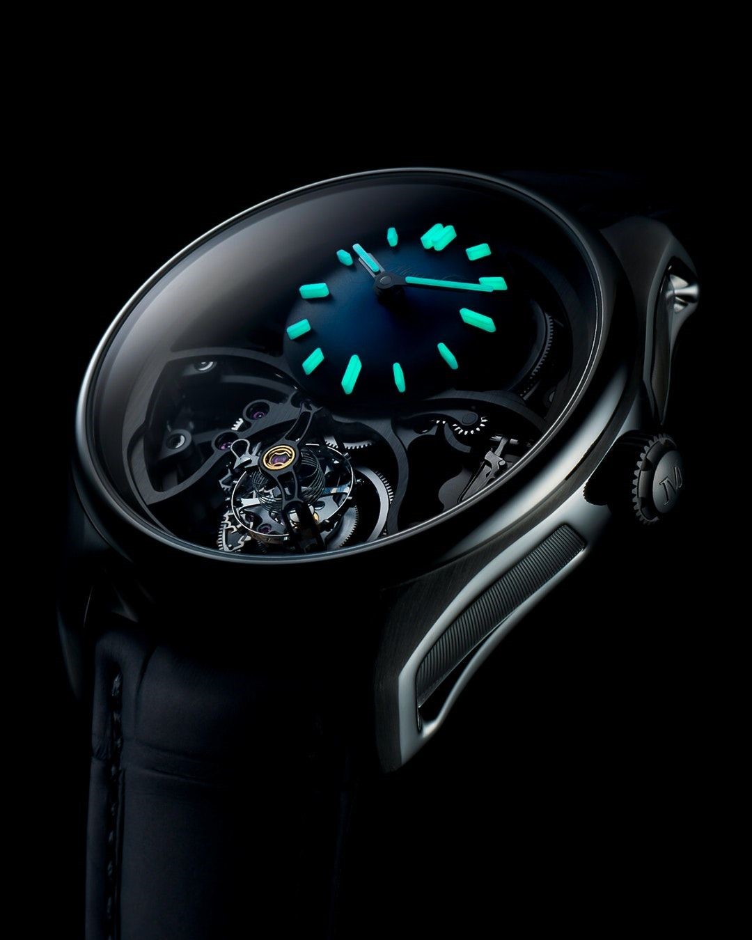 A good day starts with a good watch - iNEWS