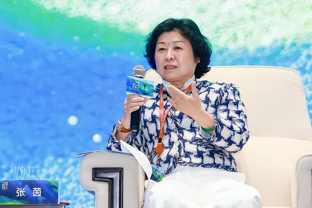 The number one winner in an unpopular industry: She earned 27 billion ...