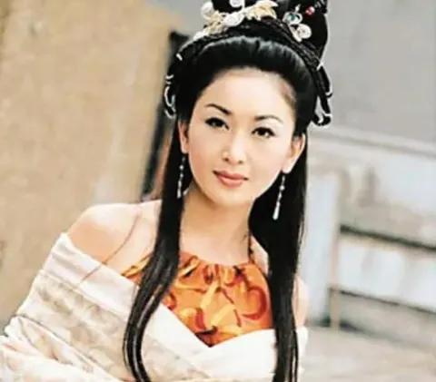 "Three-level film queen" Yang Simin: "I became famous" at the age of 19 ...