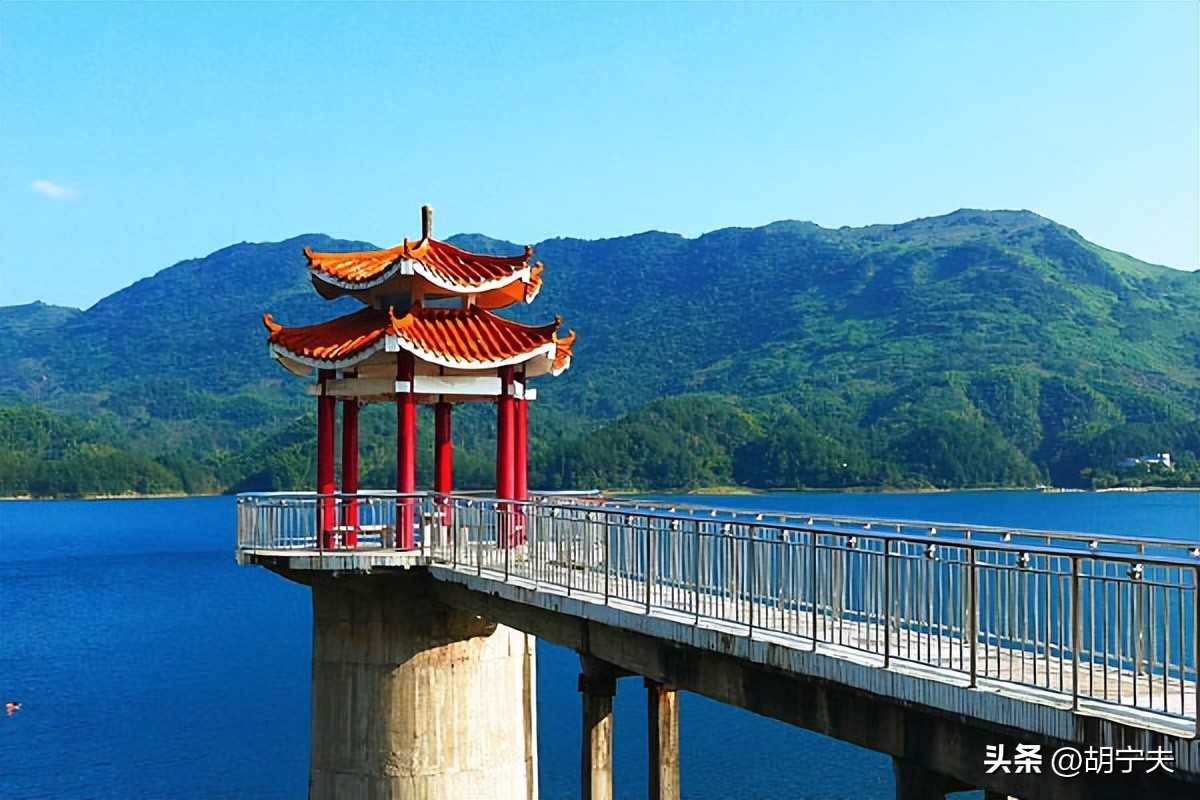 Revisiting Jingui Lake in Xianning (Seven Laws) - iNEWS