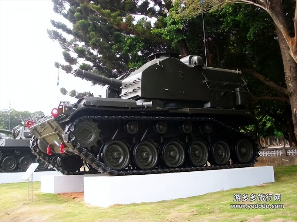 Taiwan M52 105mm self-propelled gun - iMedia