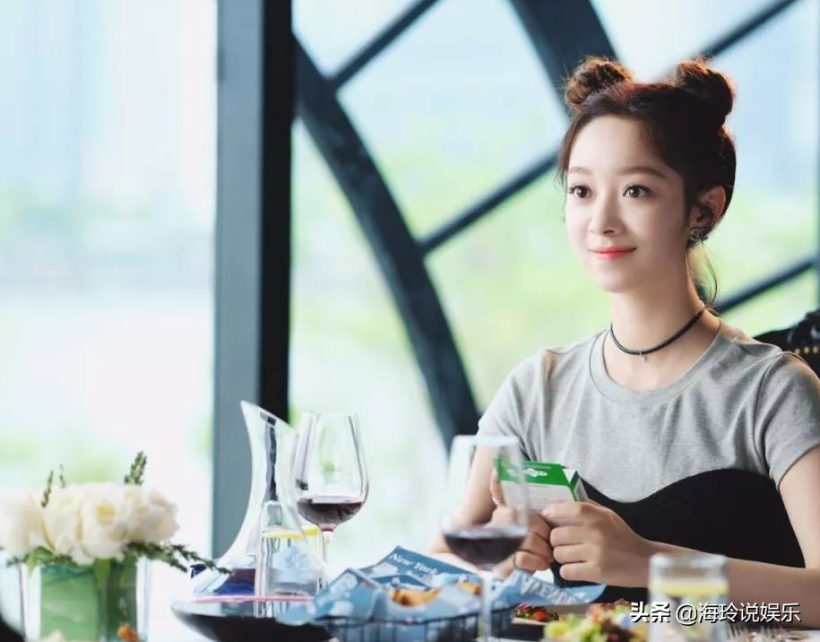 Xu Hao, from an unknown person to a star girl, hit Zhao Liying's face ...