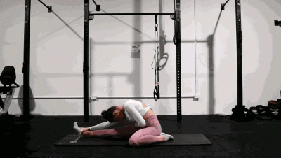 Fitness must practice 9 basic stretching movements to restore muscle ...