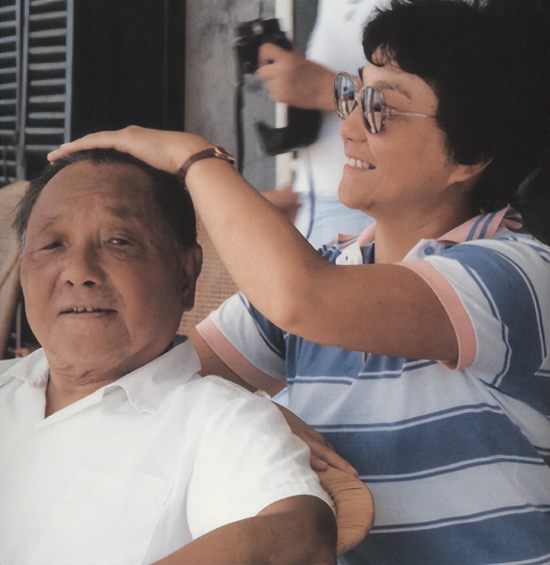 Deng Gong retired in 1991, and Kim Il Sung asked to meet with him. Deng ...