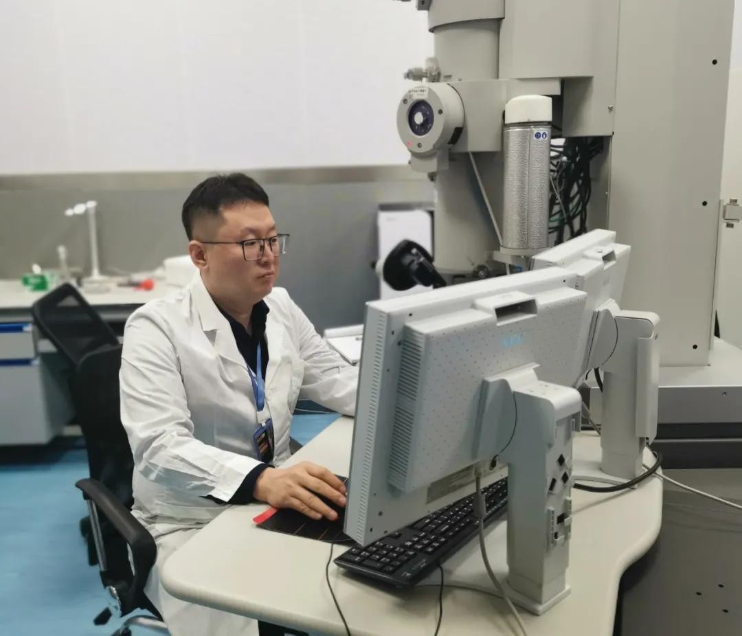 Hu Wei: A wonderful journey to explore biofilms - iNEWS