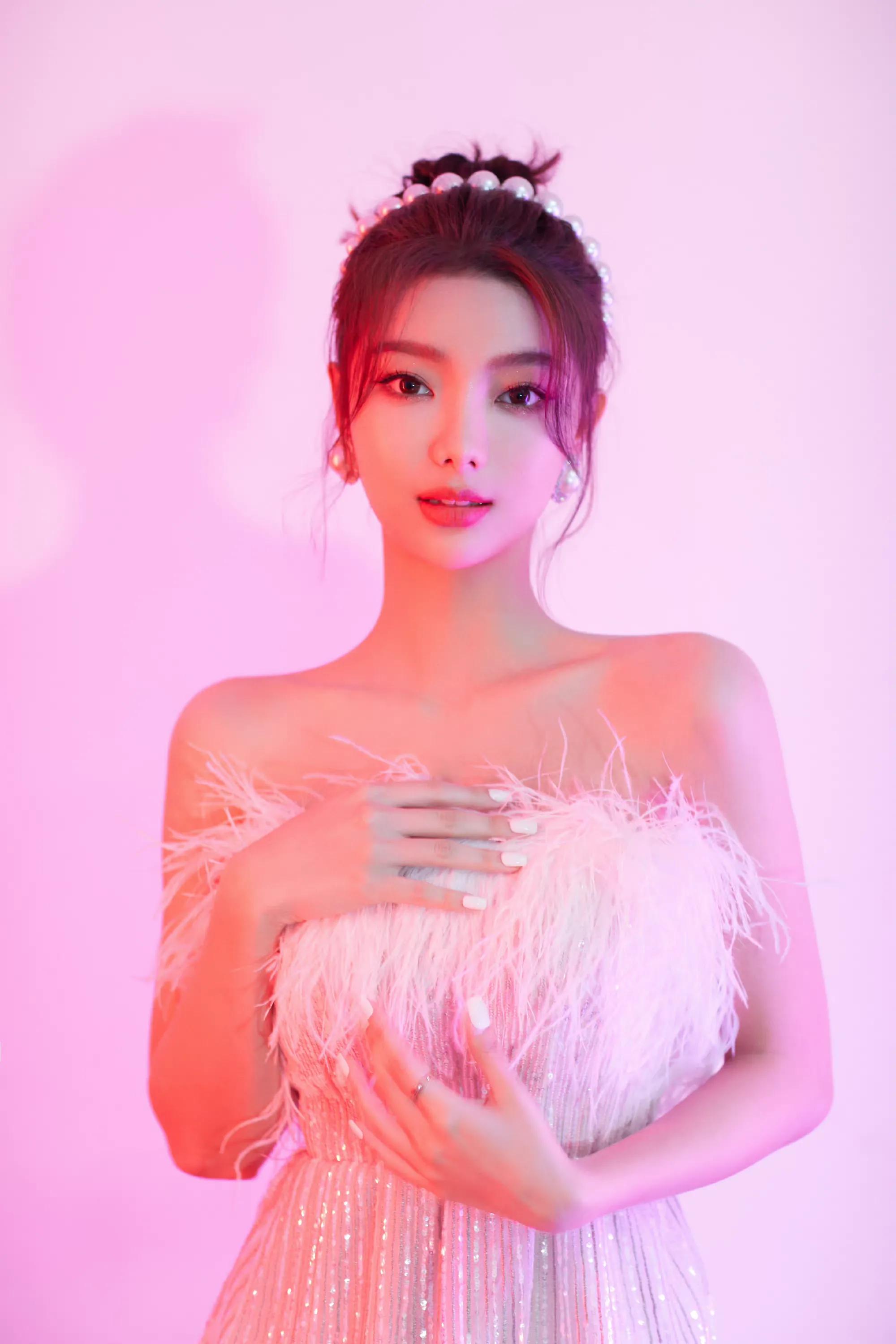 Li Ziting's beautiful picture - iMedia