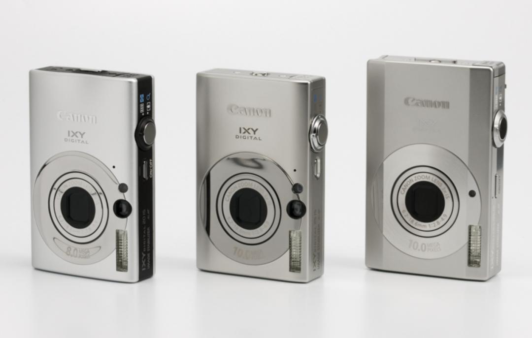 The camera released 9 years ago is still on sale. Why is the compact ...