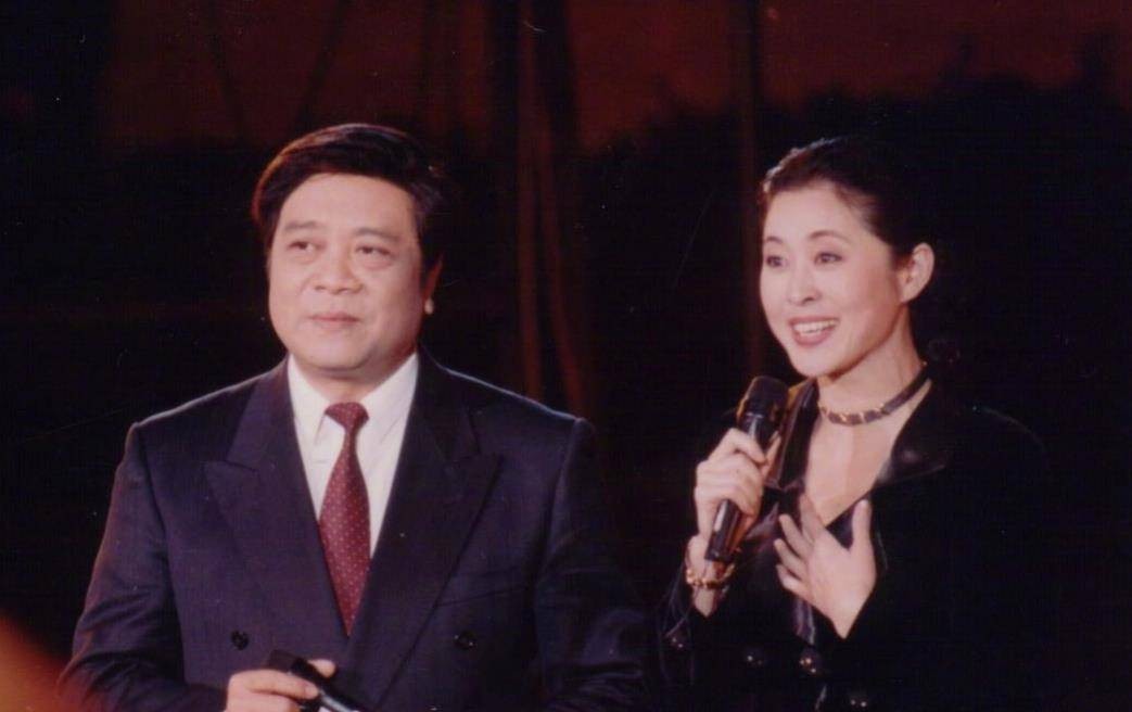 Ni Ping, who had a bumpy relationship and an unhappy marriage, married ...