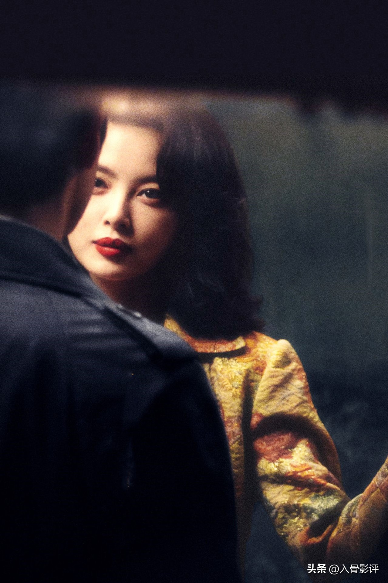 "Flowers": Substitute literature and silent forbearance, is there love ...