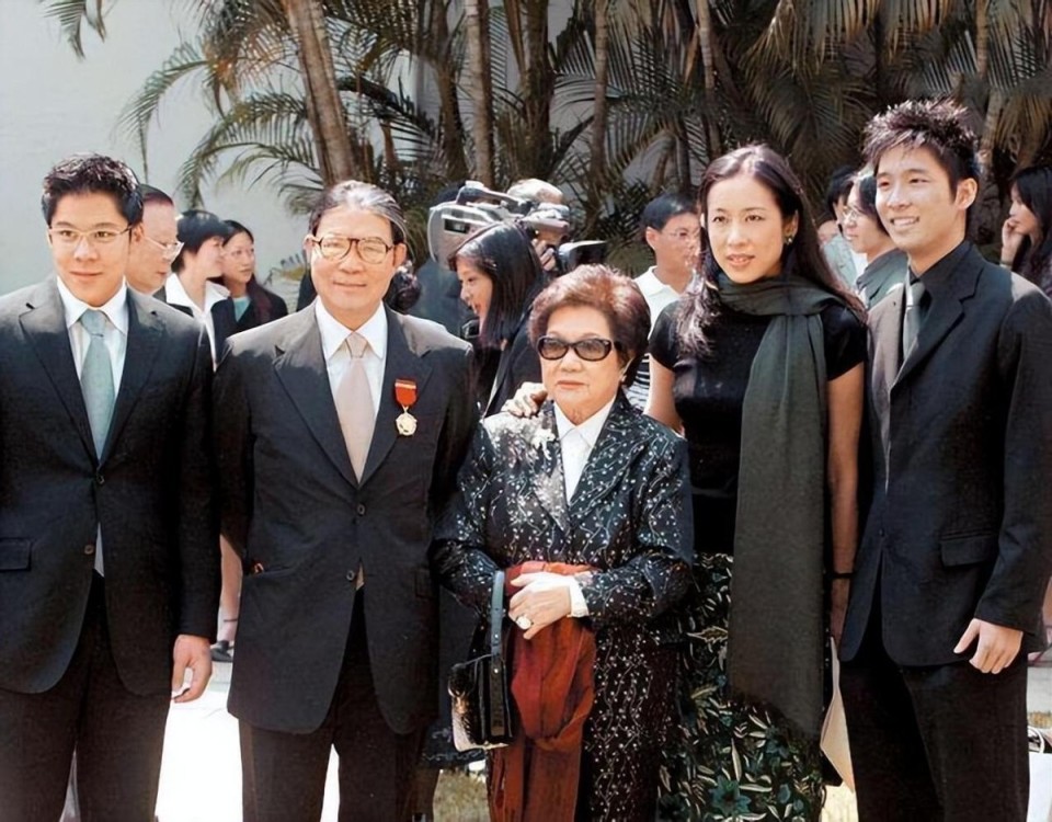 Zhu Lingling and Huo Zhenting reunited after divorce! Zhu Lingling ...