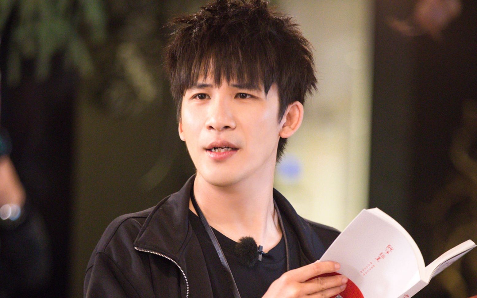 Zhang Wei, a sober man in the world: the light of a married man, a good ...