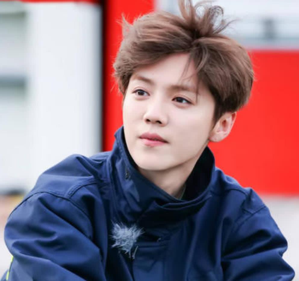 Lu Han's tenth anniversary of his debut, from an obscure trainee to a ...