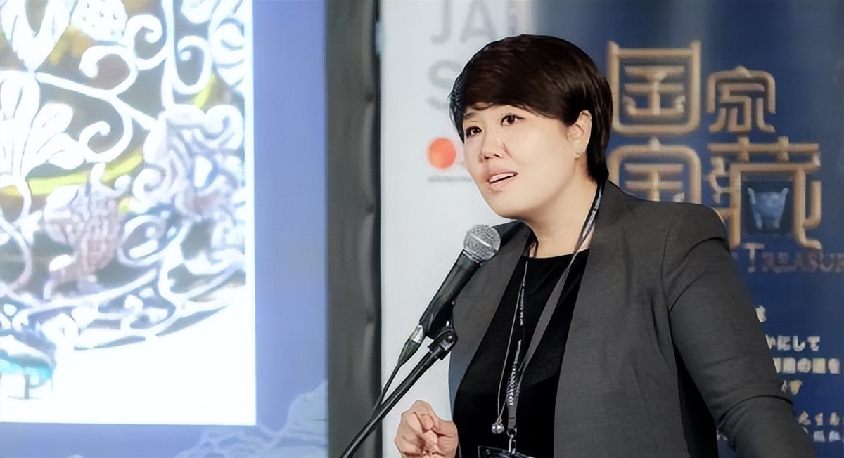 Yu Lei will take over as the chief director of the 2023 CCTV Spring ...