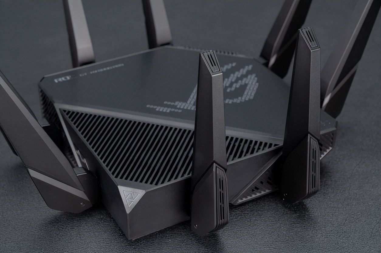 Complete 10 Gigabit Gaming Beast, ASUS Octopus Pro Router Evaluation ...