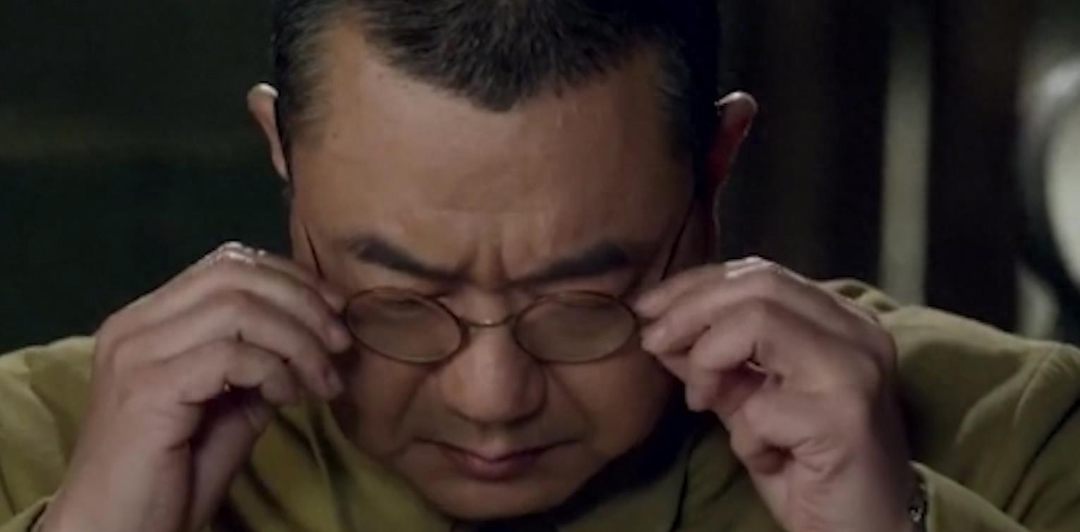 After Mr. Peng was in trouble, who slapped him twice in public? How was it handled later? - iMedia