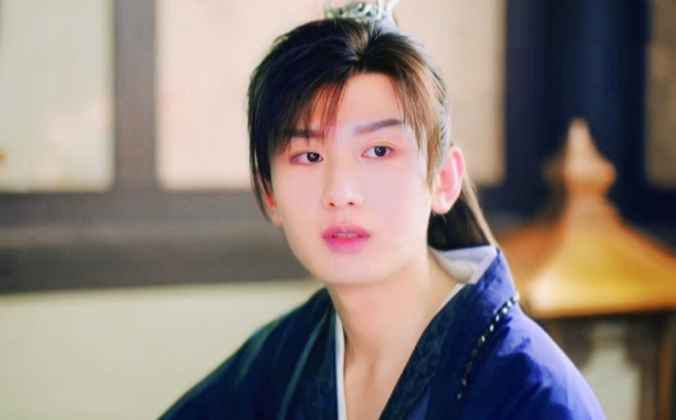 After "Agarwood is like crumbs" with Cheng Yi, the director's new work ...