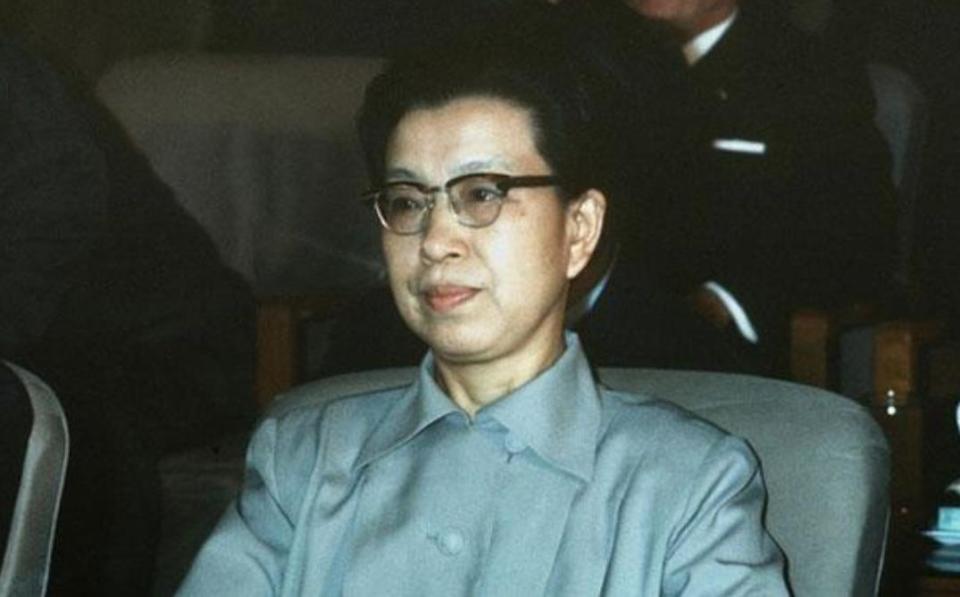 Deng Xiaoping came back for the third time, besides Chen Yonggui, who ...