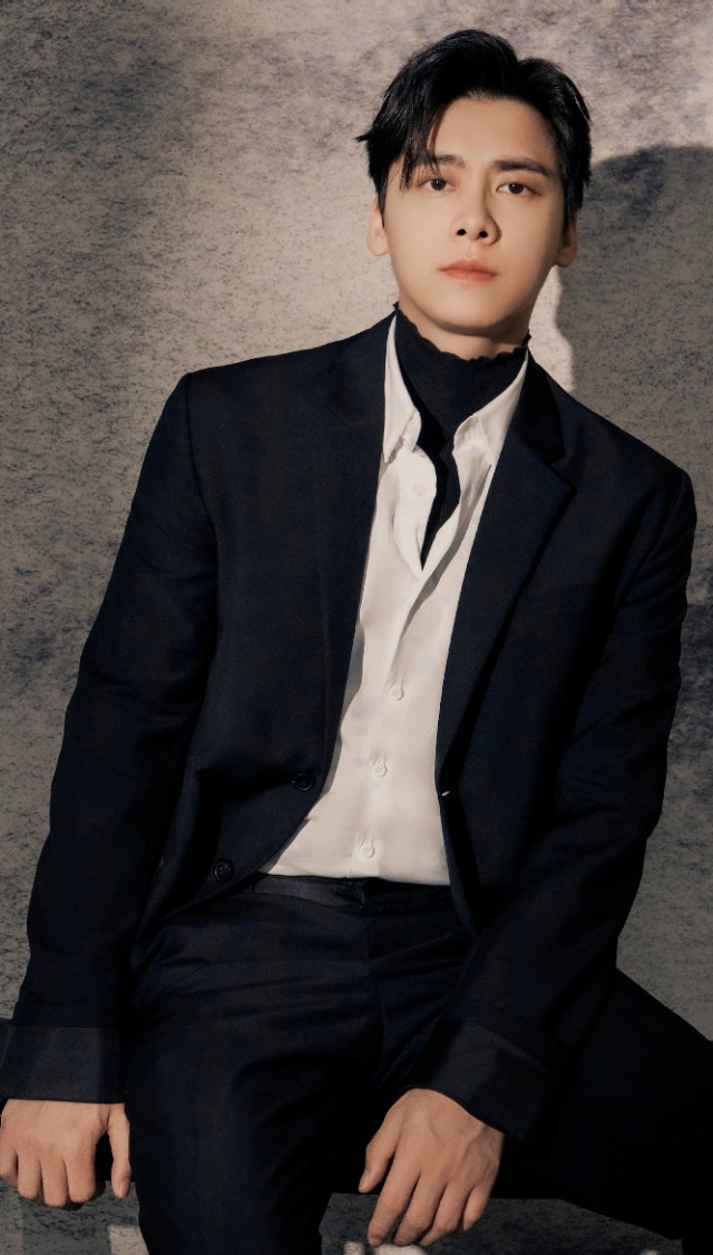 Li Yifeng's handsome photo - iNEWS