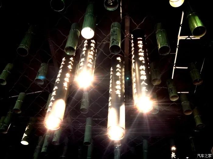 Driving a dolphin to check in the Internet celebrity restaurant--Chang ...