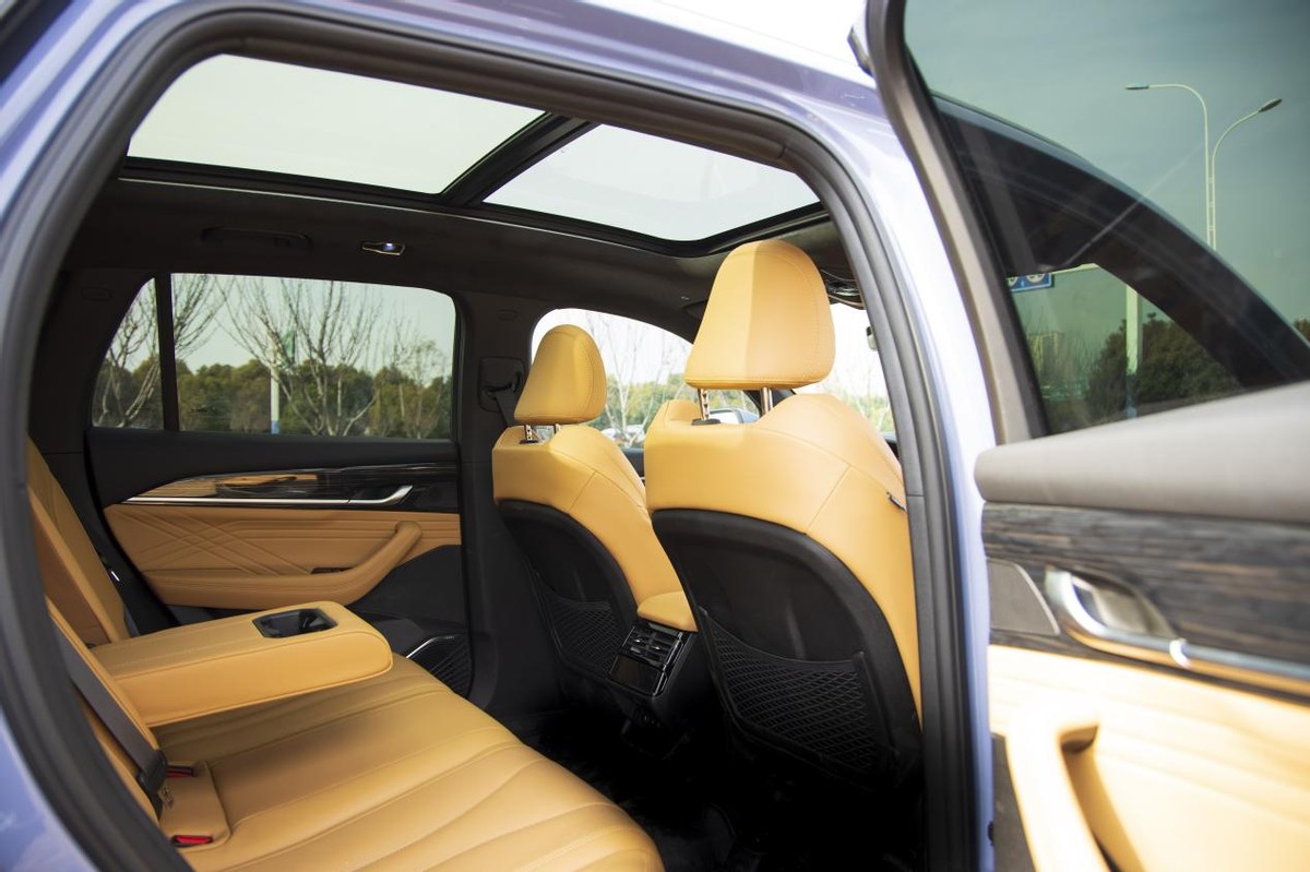 Xingyue L Hi.P is faster, more economical and safer, ask Jie M5 how to compare! - iMedia