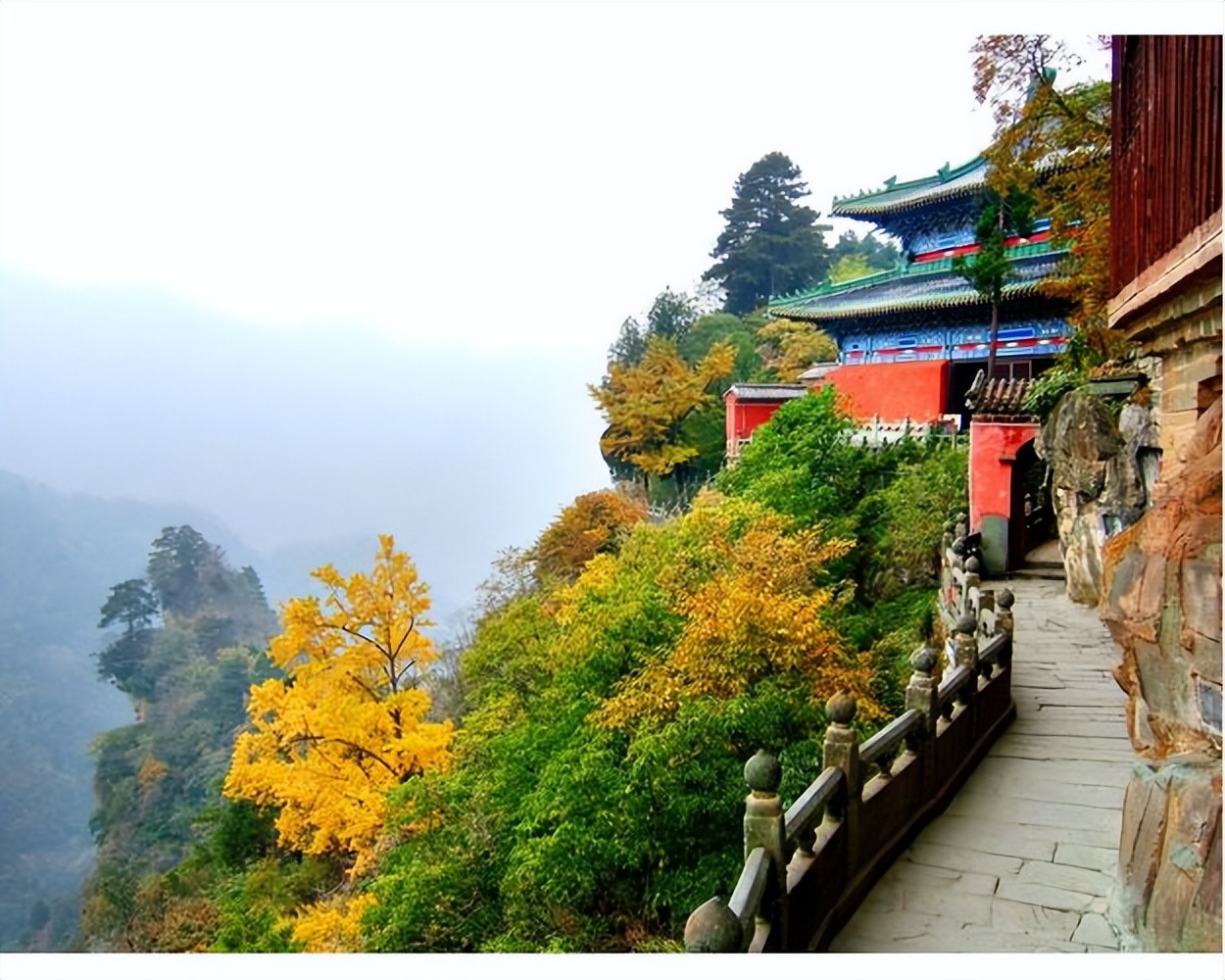 Autumn in Wudang Mountains - iNEWS