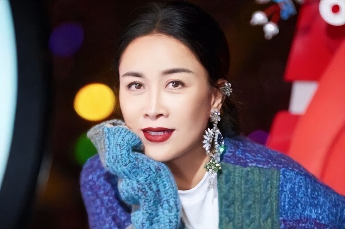 How good was Na Ying in the 1990s? After reaching the top of the Golden ...