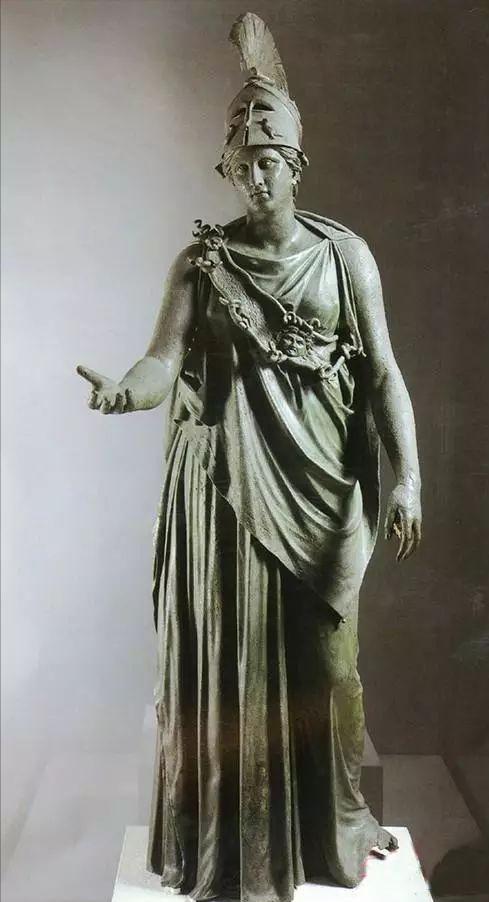 The beauty of ancient Greek sculpture, the perfect interpretation of ...