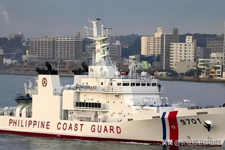 China and the Philippines face off in the South China Sea! The Chinese ...