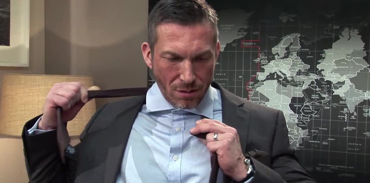 He is a father-level model who divorced his ex-husband, and now he has ...