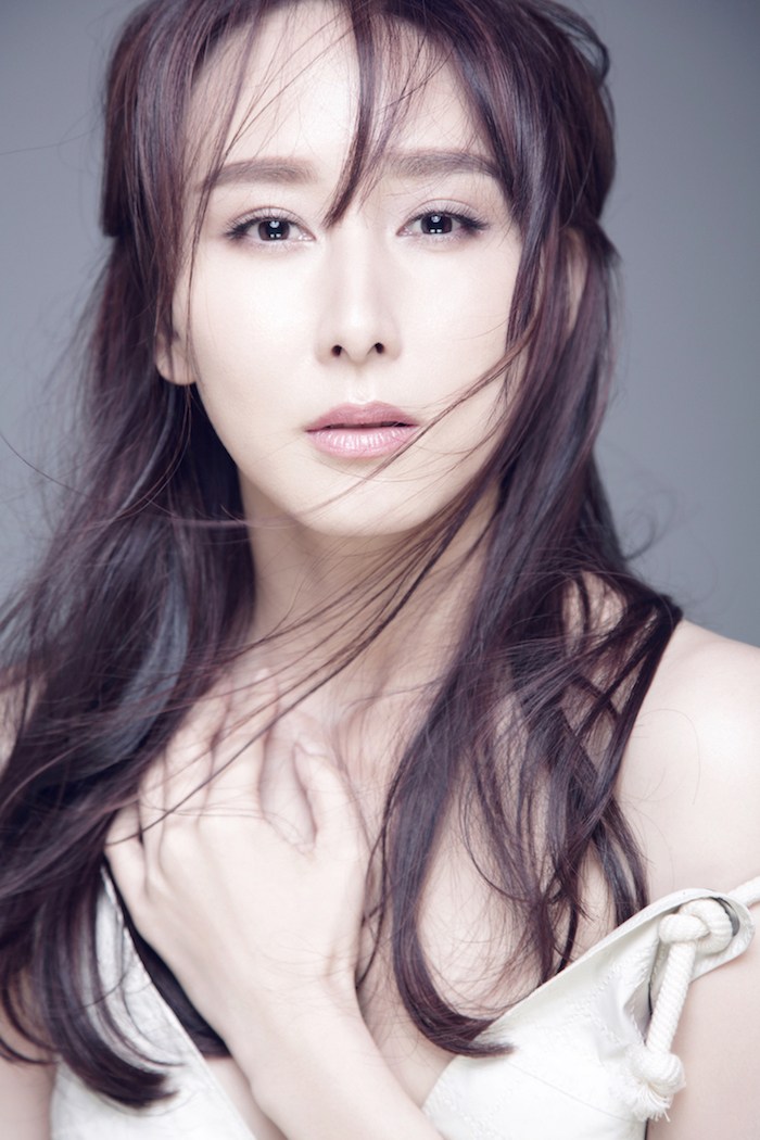 Yunnan actress Hu Jing, fresh and elegant, charming temperament - iMedia