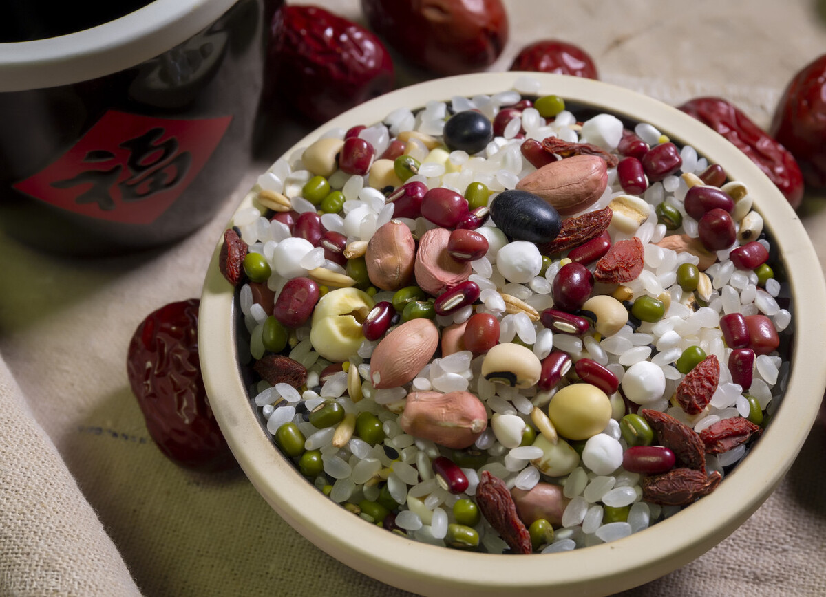 When cooking Laba porridge, remember: 5 types of ingredients must be ...