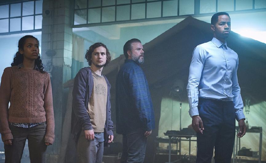 The most brain-burning suspense film in history! Six people were forced to play an escape room ...