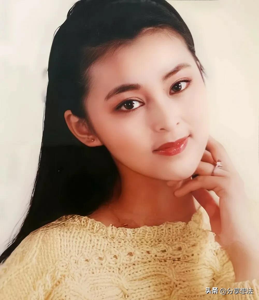 He Yin star wallpaper! - iNEWS