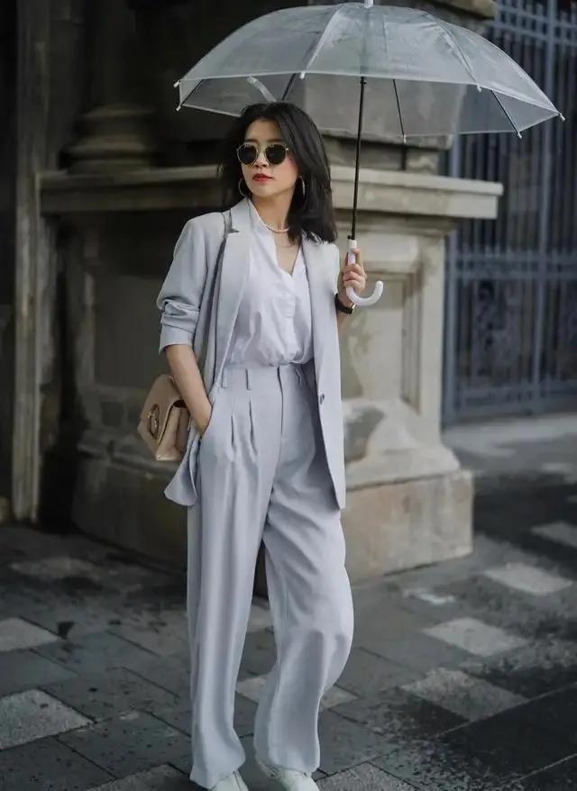 How to wear in early autumn?Buying is not the point, the premise of ...