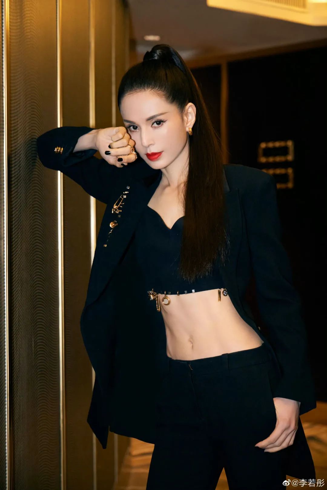 Li Ruotong, you are 56 years old? - iMedia