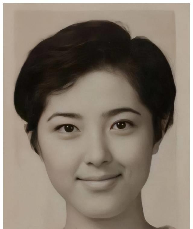 Zeng Li: The woman we met once in 200 years missed Zhang Yimou and ...