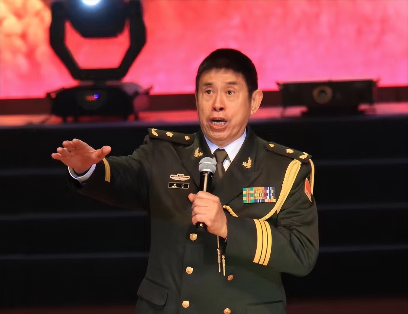 Famous singer Cheng Zhi died of illness: He was a good man in life, but ...