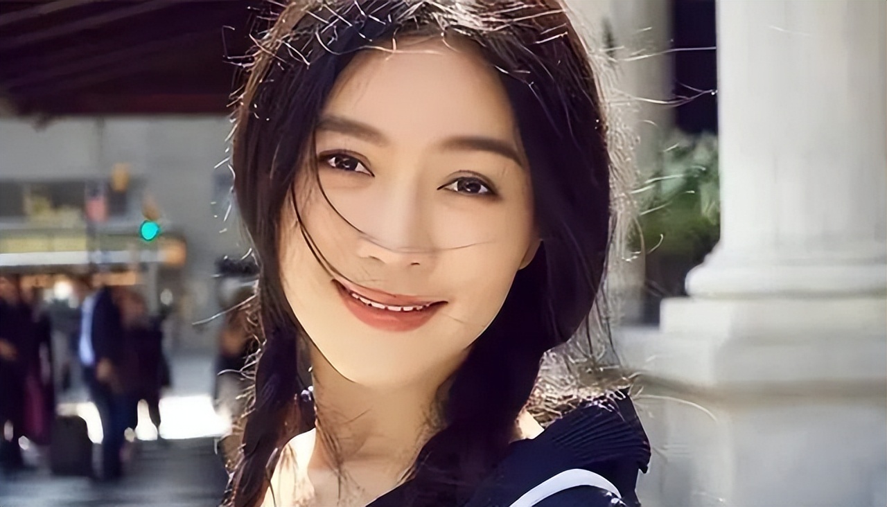 Billionaire Xu Ming: After 8 years of illness and death in prison, how is celebrity wife Hairong ...