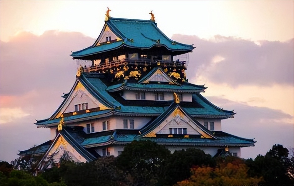 What were the major cultural developments in Japan during the Azuchi ...