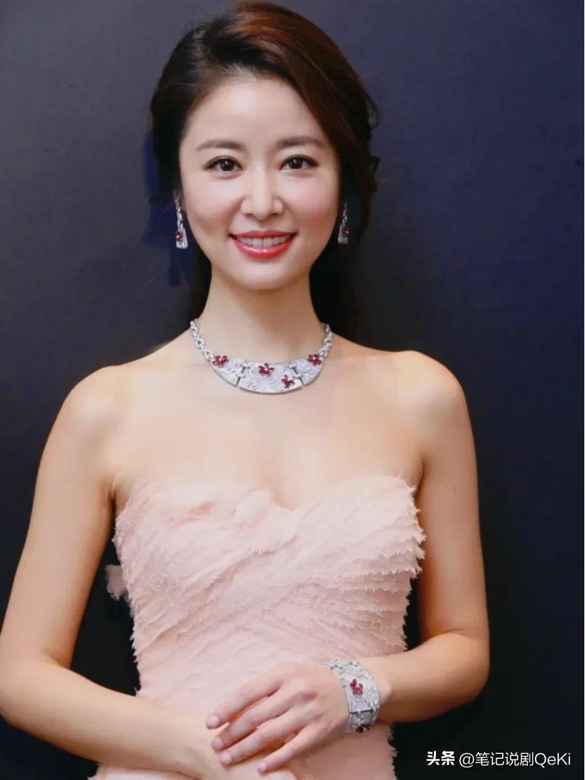 Wallpaper - Ruby Lin - iNEWS