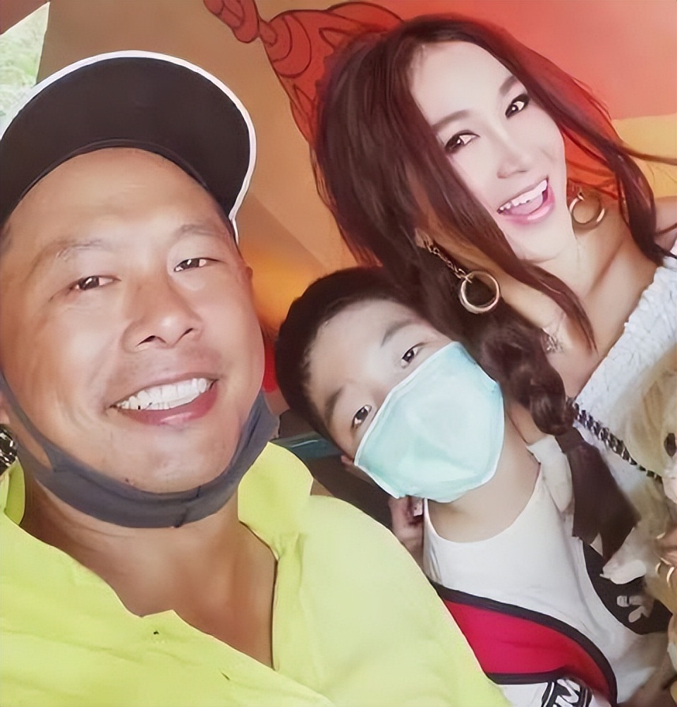 The mystery of Wen Bixia's adopted son - iNEWS