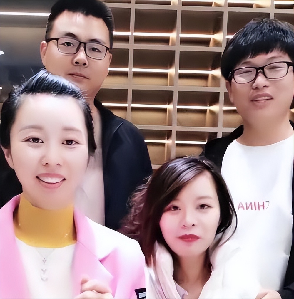 Ji Zhihua speaks out for Xu Min again, Xiong Lei shares warm moments, and sister Tian responds ...